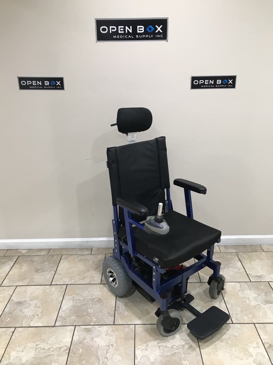 Custom Powerchair – Lightweight Electric Mobility Chair | Open Box Medical
